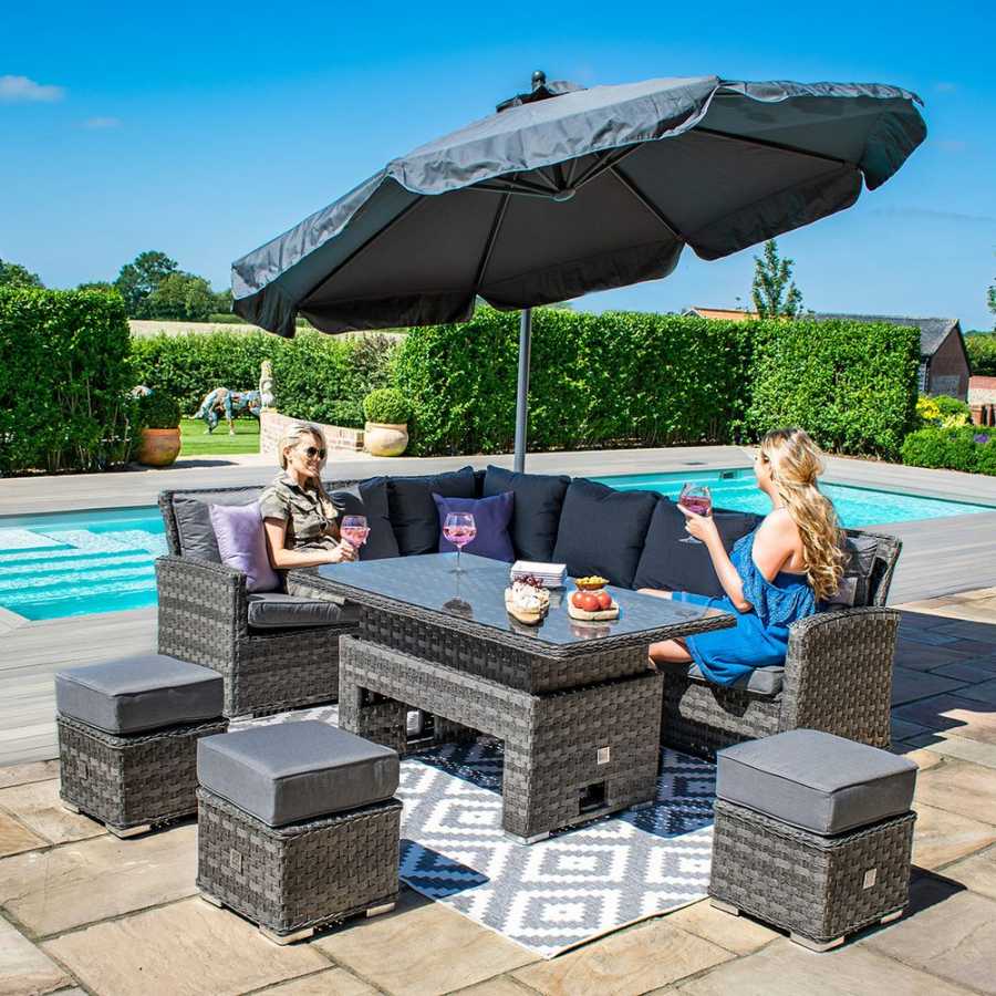 Garden furniture wholesale store